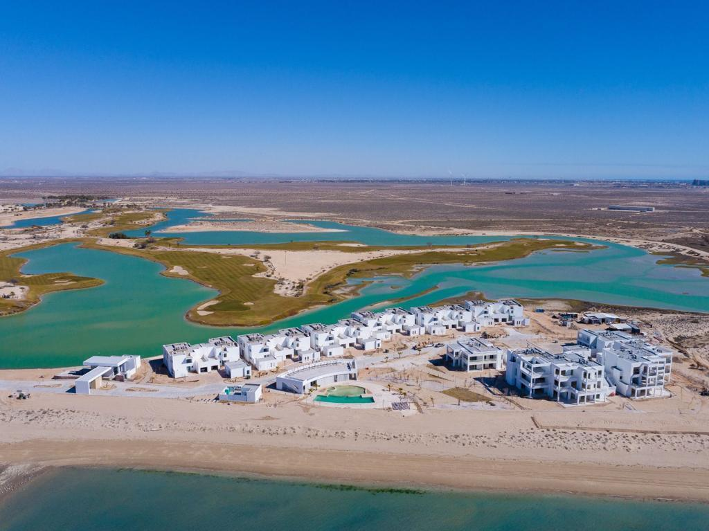 Islas del Mar | Myra and Paul DeRoo