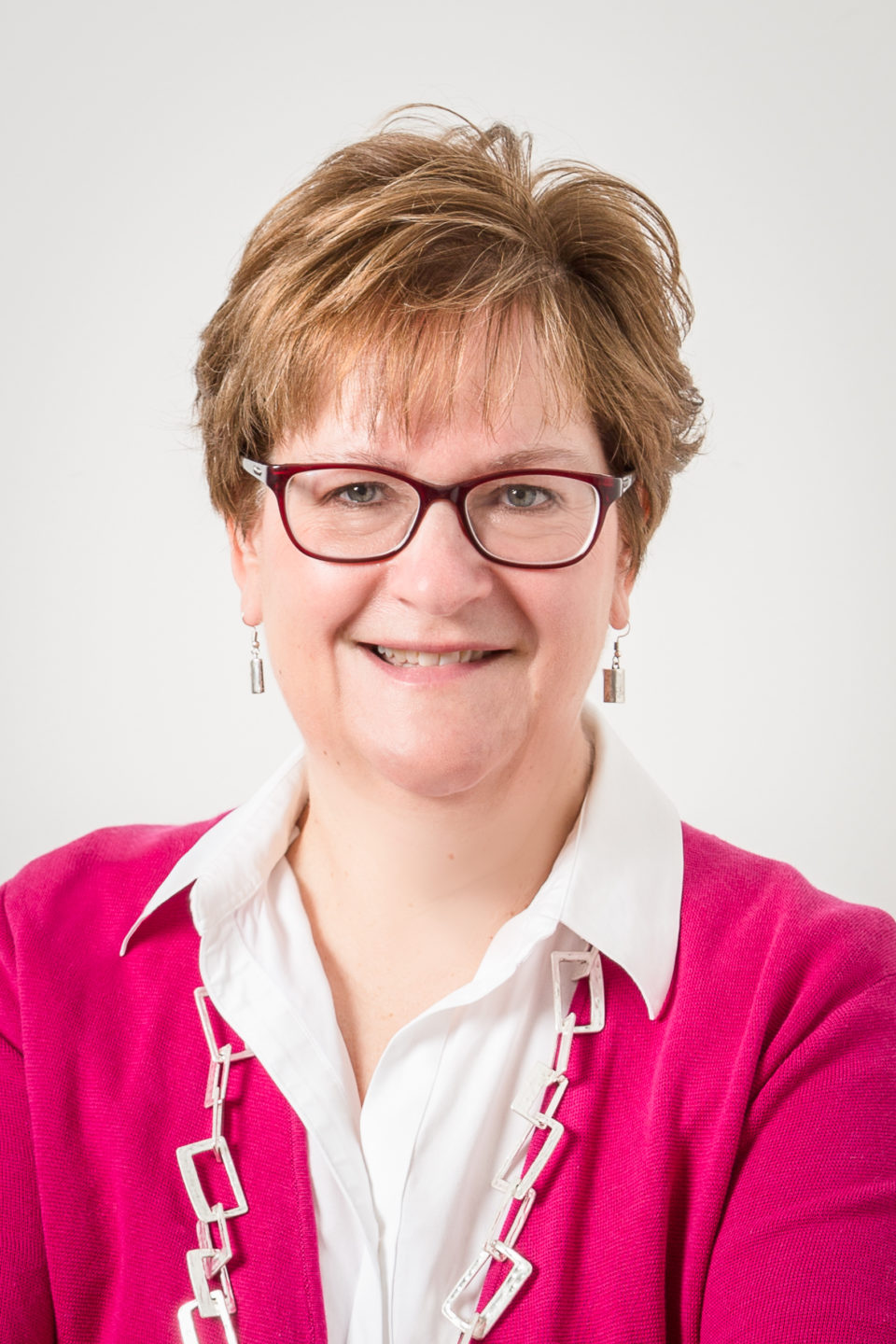 Robin Briney | Key Realtors Inc.